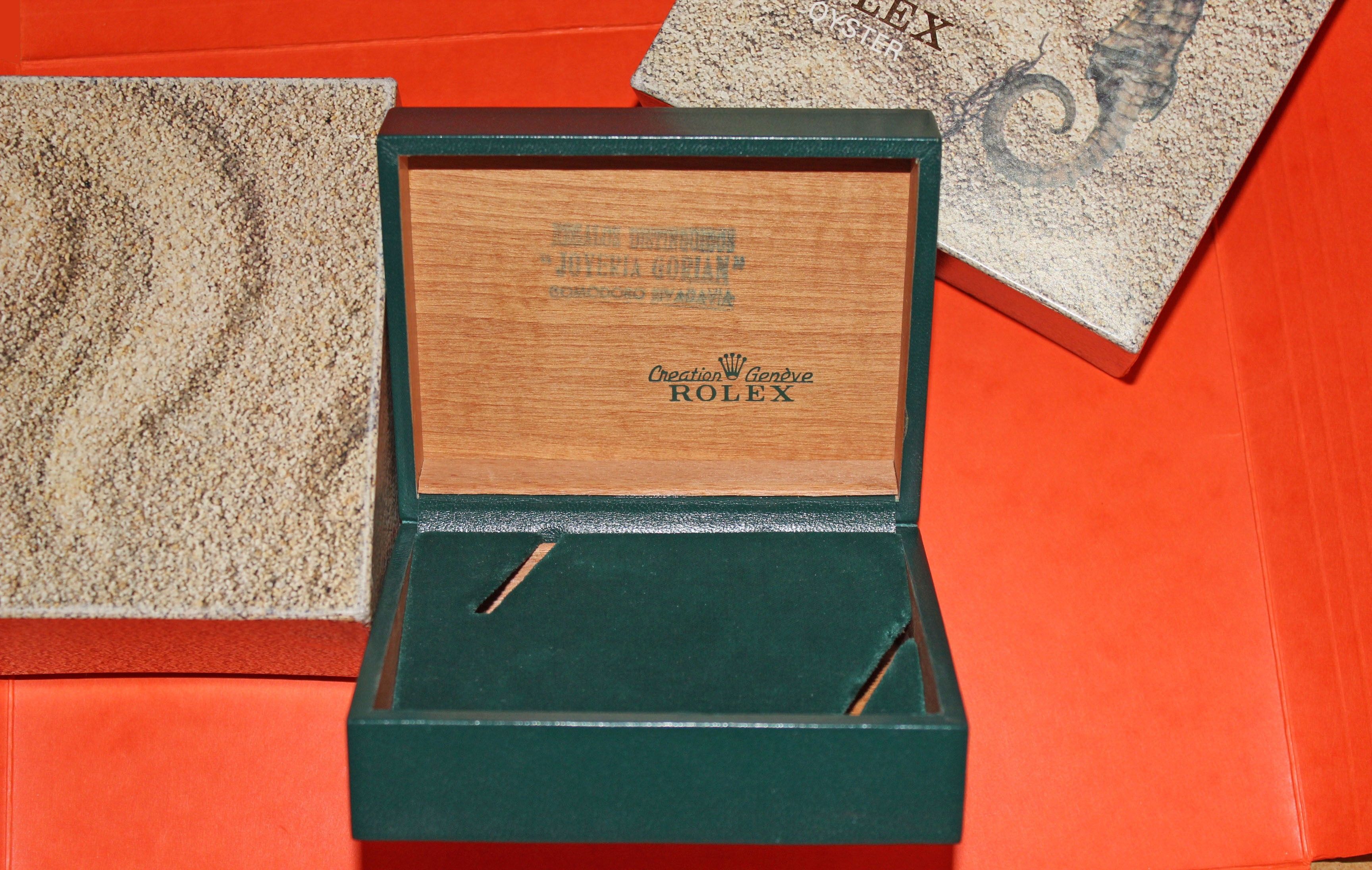Rare PRISTINE Vintage 70's Rolex Seahorse Box & case - 5513 1680 1675 ...