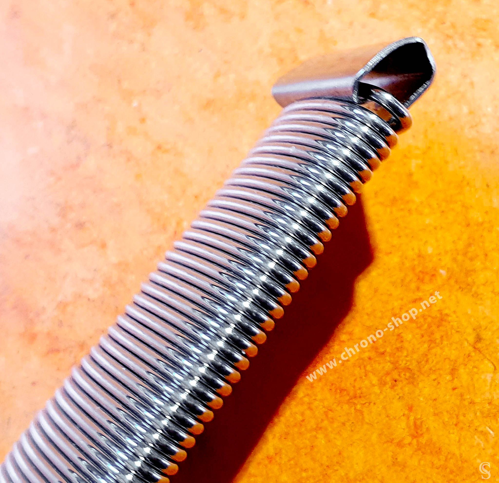 VINTAGE EXPANDABLE,EXTENSIBLE WATCH BRACELET SPRINGS BAND RETRO ALINOX ...