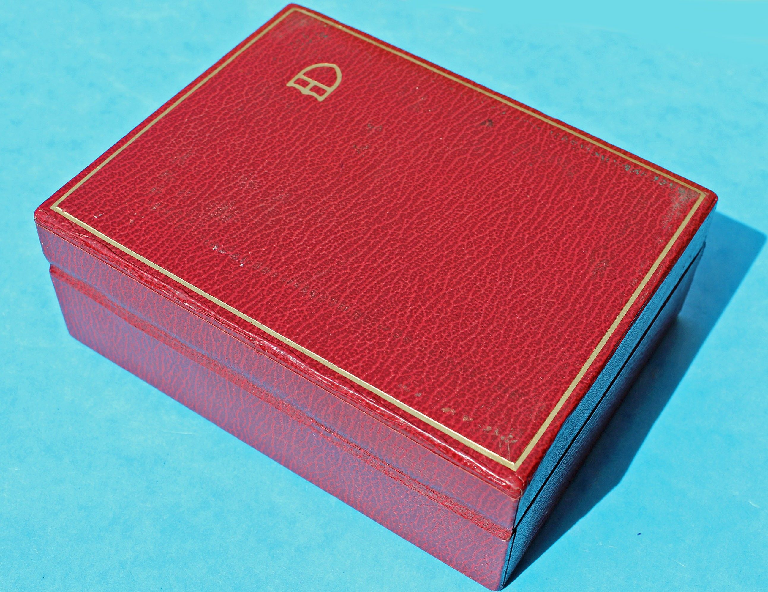 Rare Tudor Medium size leather box Red / burgundy color and wooden from ...