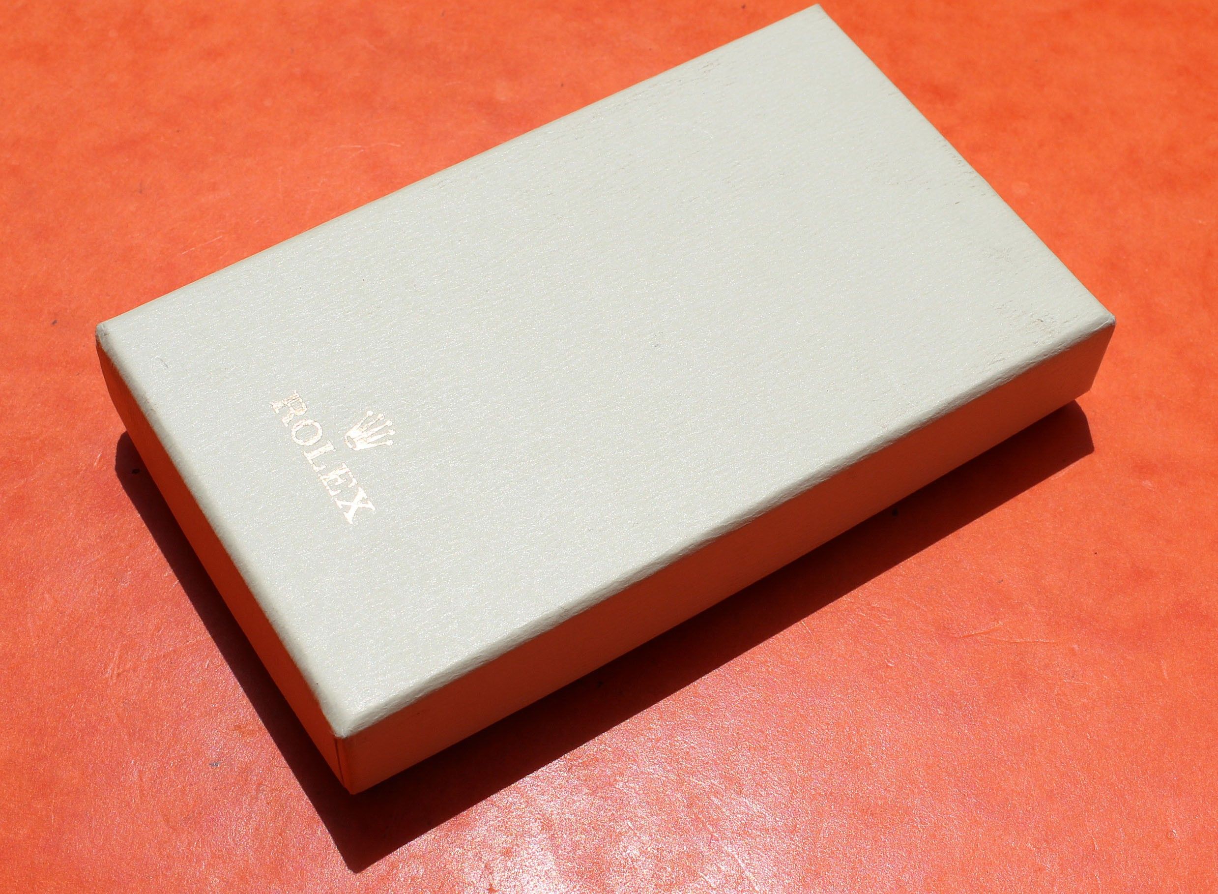 ROLEX RARE PENDENTIF COURONNE, CUBE / ACCESSOIRES COULEUR OR??? ?